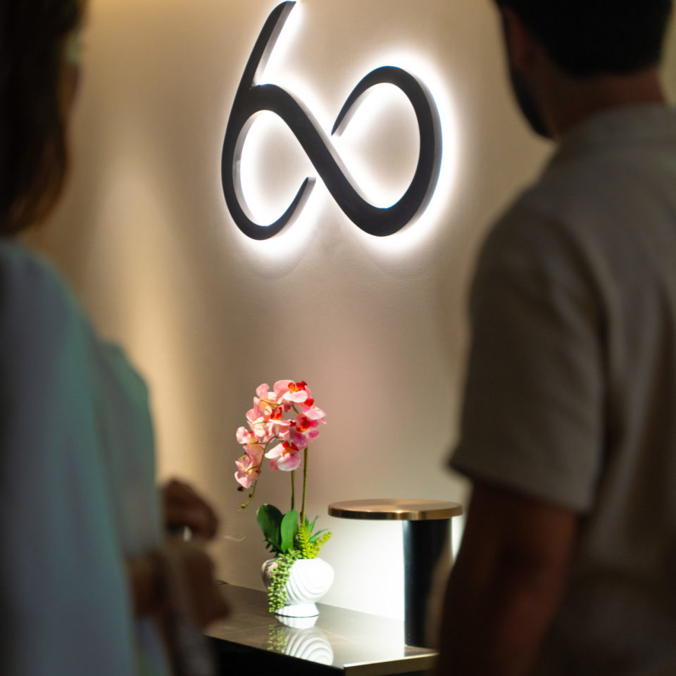 Infinity Floor